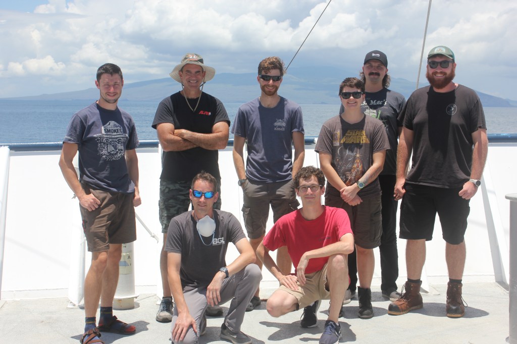The marine and Alvin team – Galápagos Deep 2023 Expedition
