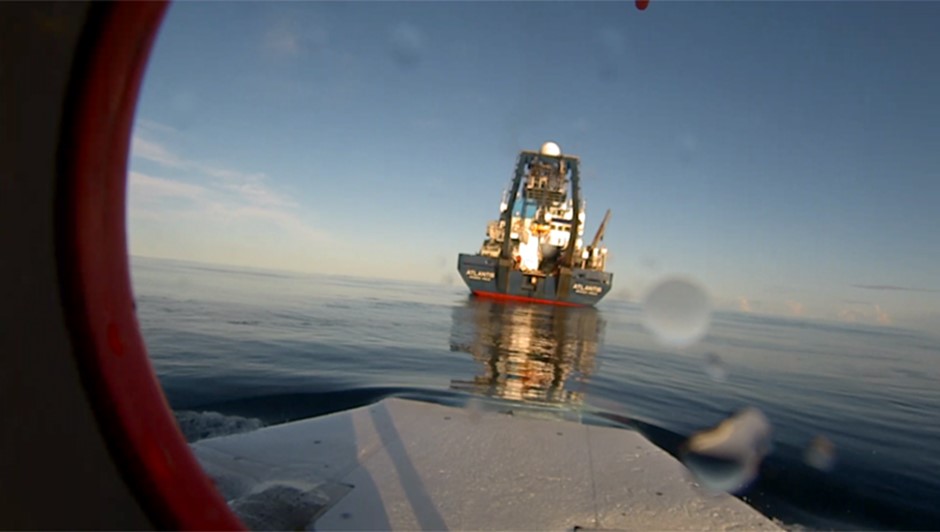 Down in the deep: Experience of being in the submarine Alvin ...